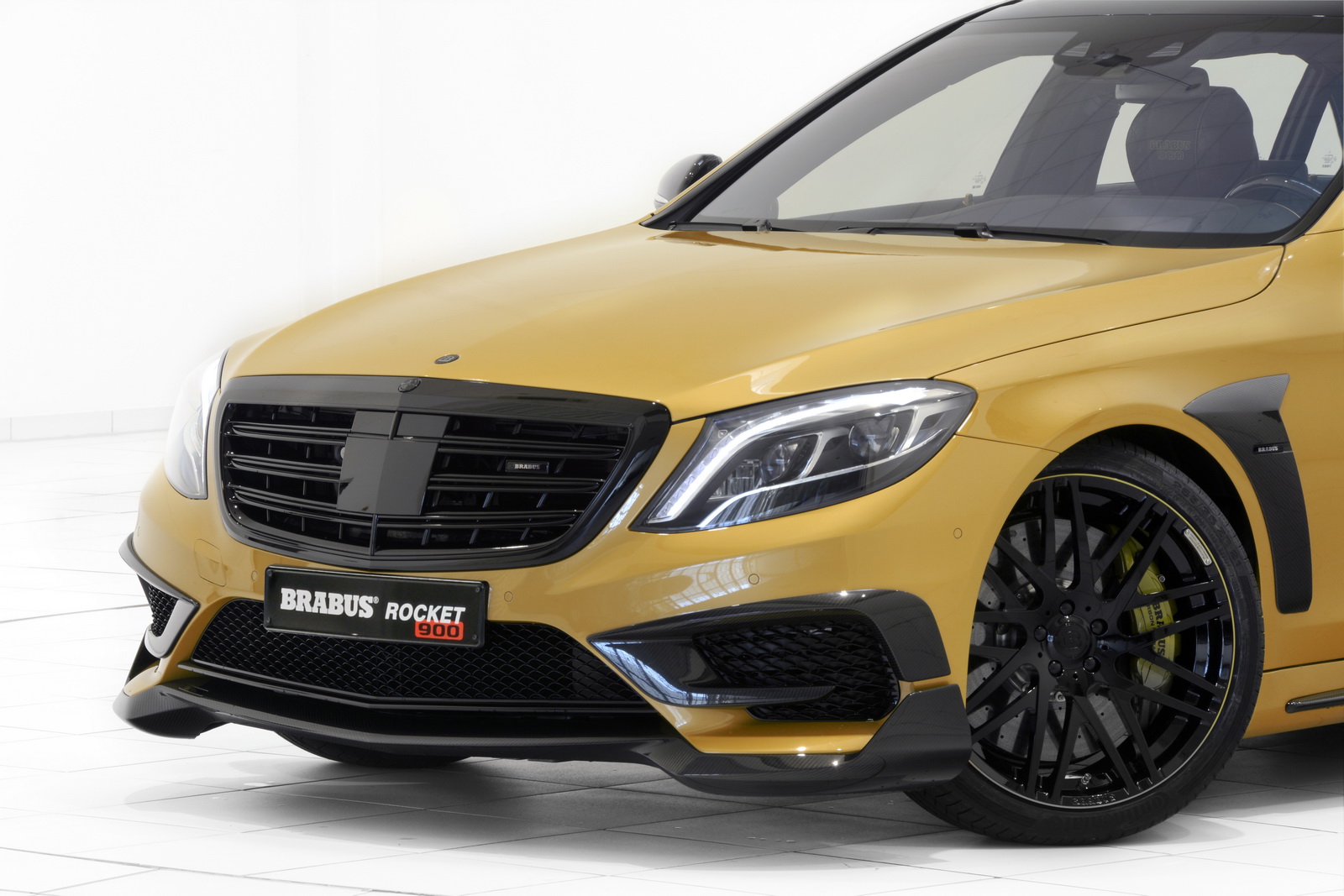 Brabus Rocket 900 (Mercedes S 65 AMG) | Oto Kokpit